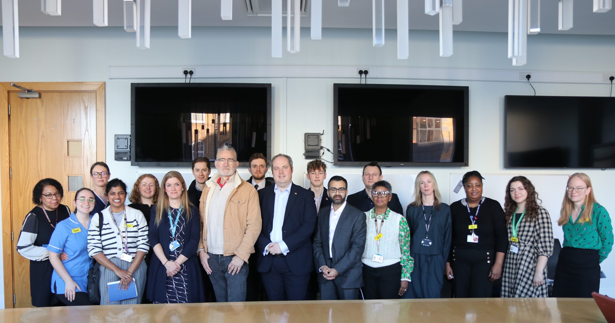 London Assembly Health Committee visit King’s HIV service | King's ...